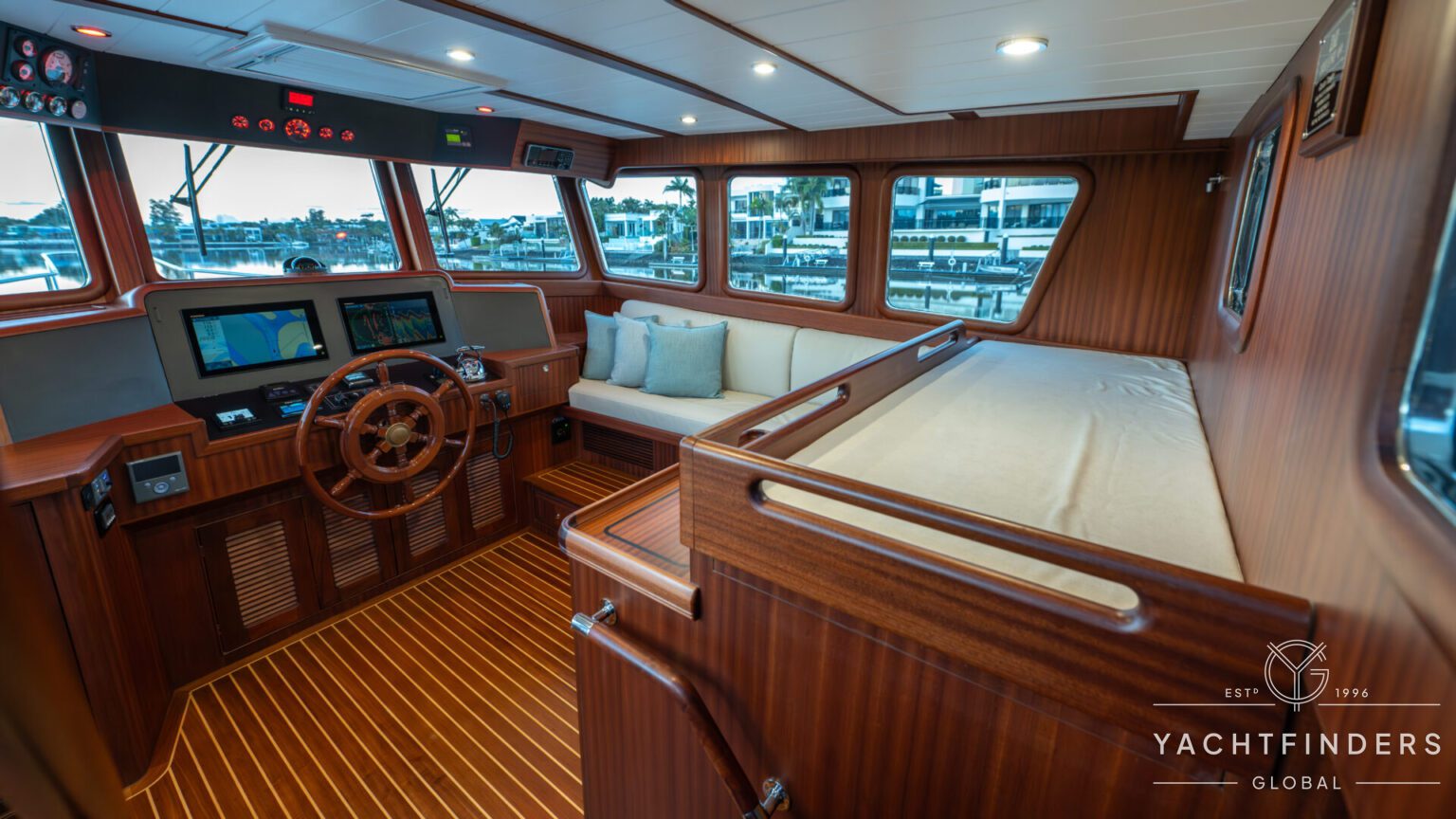 Exceptional 2024 SELENE EXPLORER 49’ - Yachtfinders Global Ltd